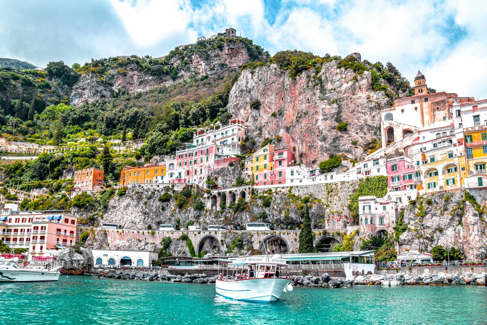 Exploring The Amalfi Coast Scenic Drives And Seaside Villages — Fontsarena