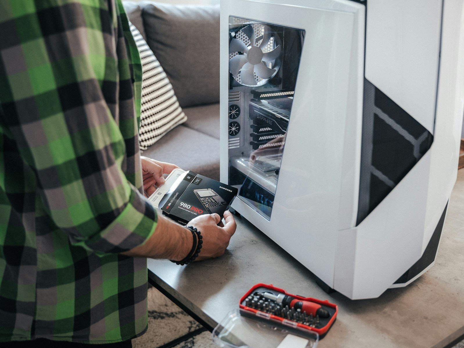 Manual power calculations for PC power supplies. Pros and cons — FontsArena